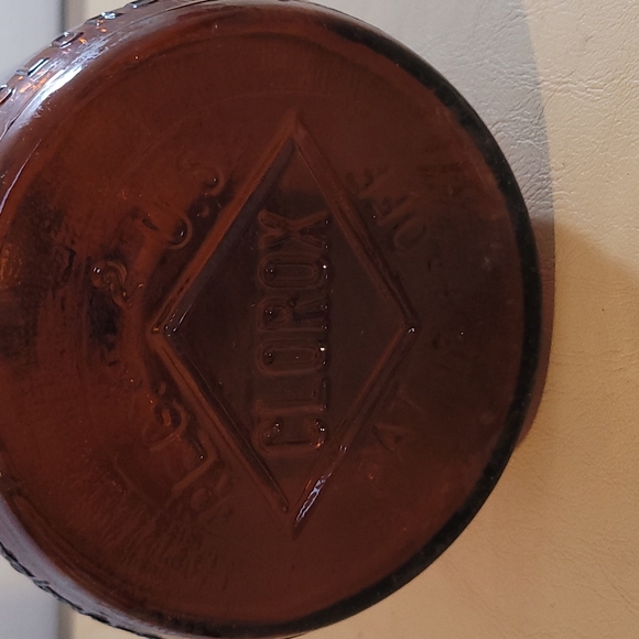 Clorox | Other | Vintage Clorox 2 Gallon Brown Glass Bottle Embossed ...